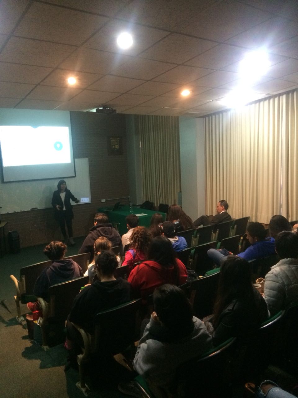 Dialogus participa en Café con aroma UIC - UIC.MX